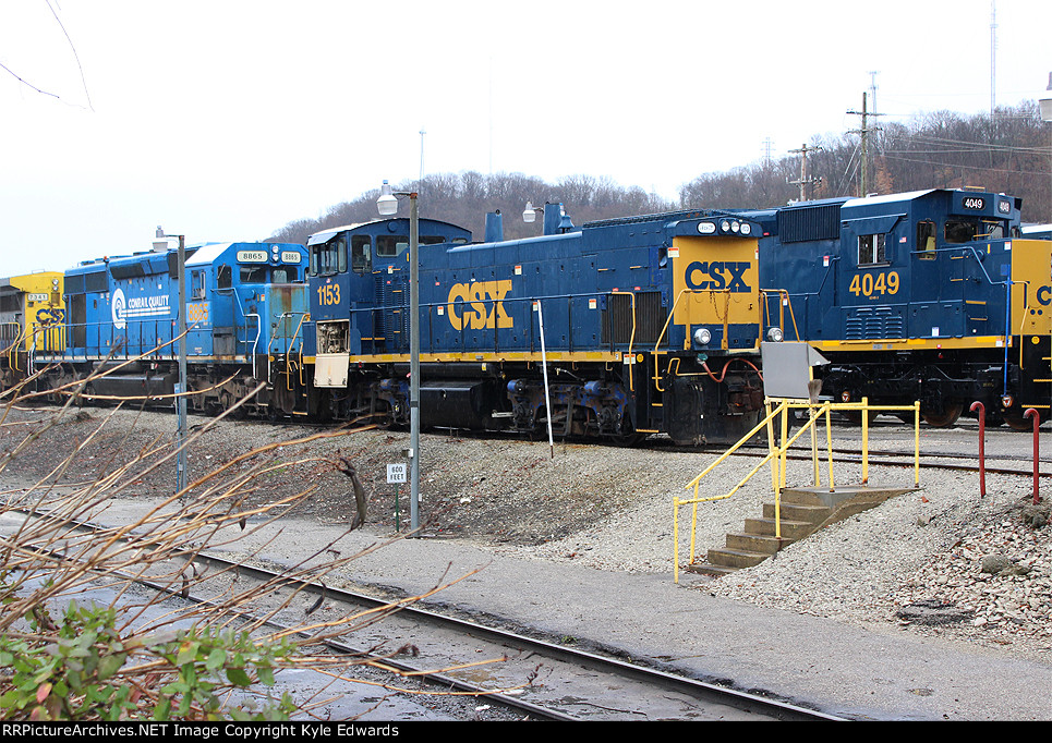 CSX SD40-3 #4049, CSX MP15AC #1153, CSX SD40-2 #8865